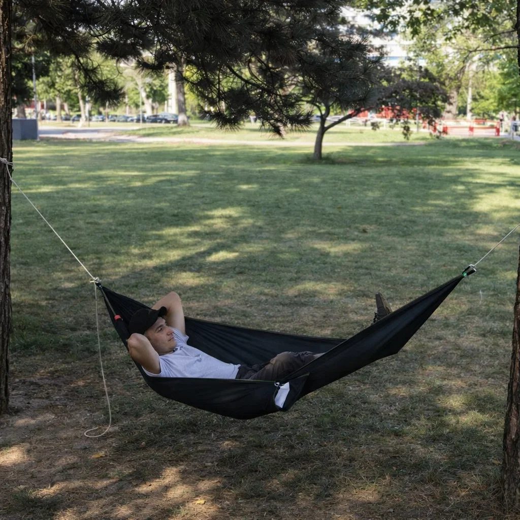 How to Hang a Hammock from a Tree : Complete Guide - Aosom